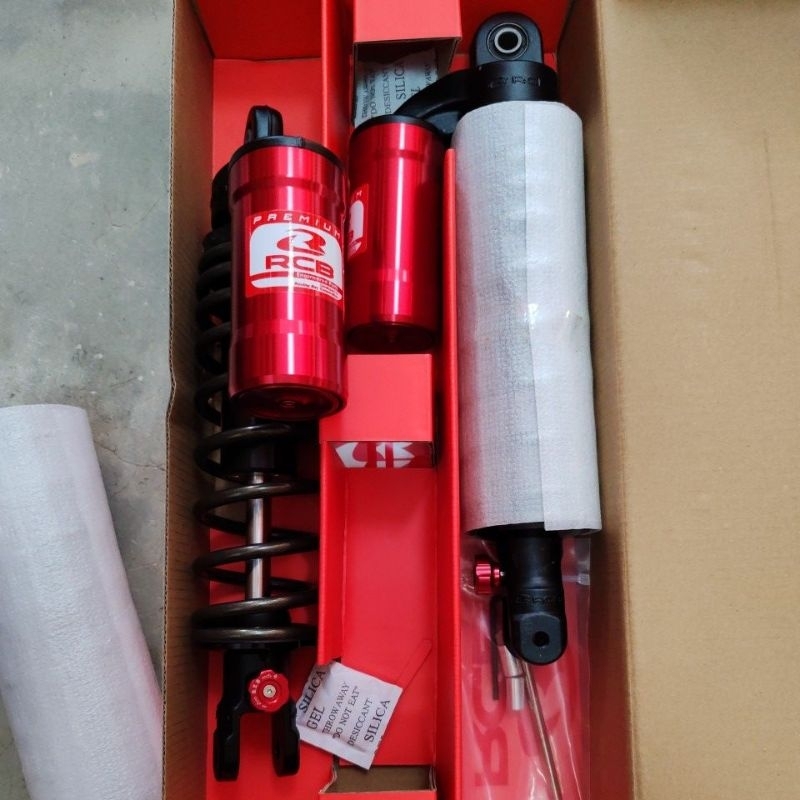 RCB MB2-PLUS SERIES ABSORBER GOLD/BLACK & TITANIUM/RED NVX155 NMAX V2 ...