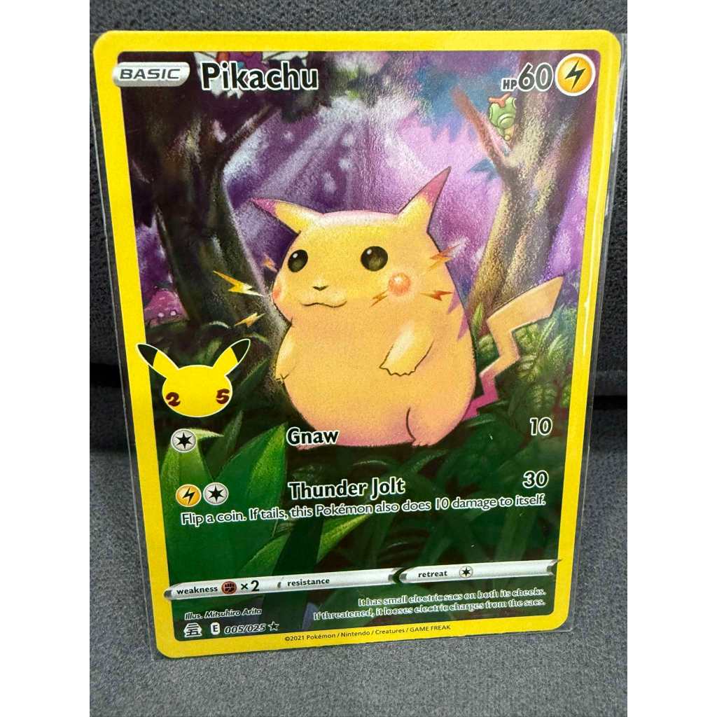 【PTCG】Pikachu【 5/25】Celebrations **DAMAGED CARD** | Shopee Malaysia