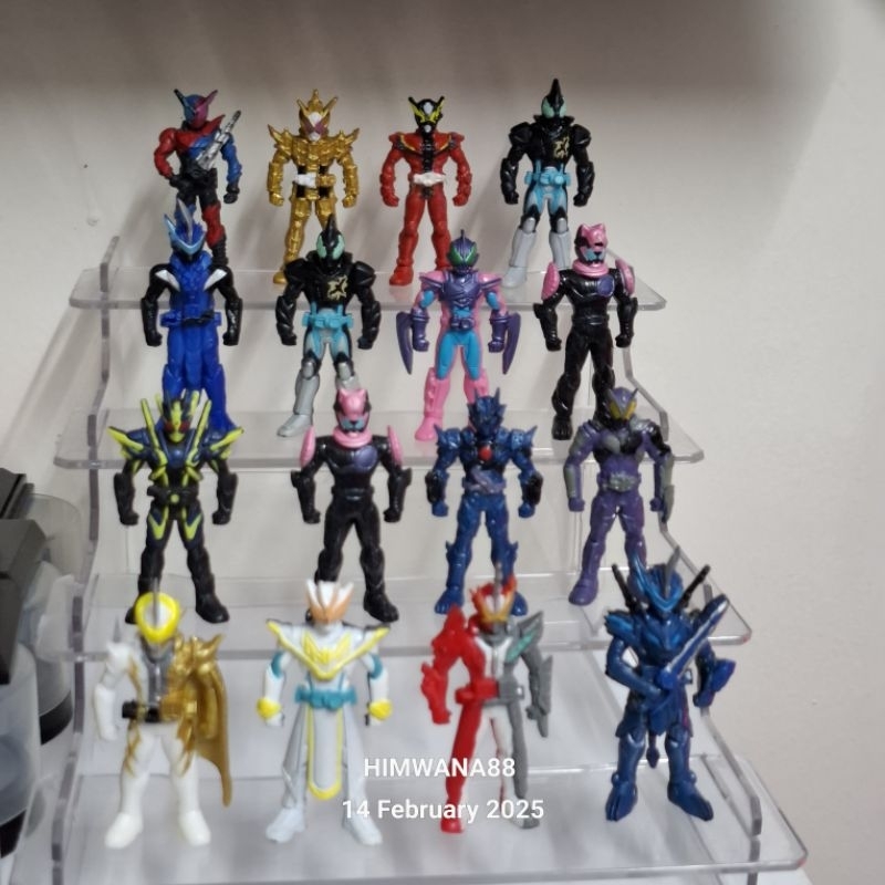 KAMEN RIDER SMALL FIGURES. | Shopee Malaysia