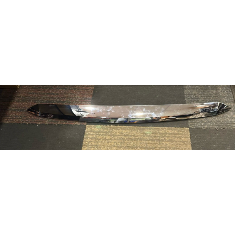 TOYOTA AGH30 FRONT BONNET MOULDING HOOD CHROME PN:75770-58060/70 ...