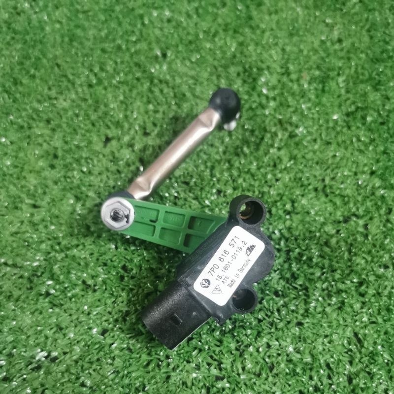 PORSCHE CAYENNE 958 REAR LEVEL SENSOR | Shopee Malaysia