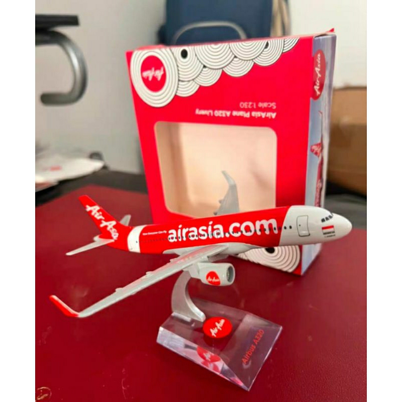 AirAsia Now Everyone Can Fly Airbus A320 Diecast display model Air Asia ...