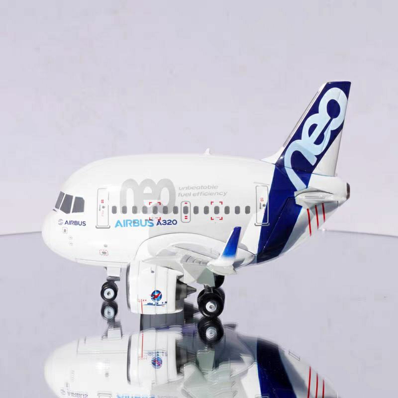 Airbus A320 Neo Diecast display model Q Shape Brand Panzerkampf ...