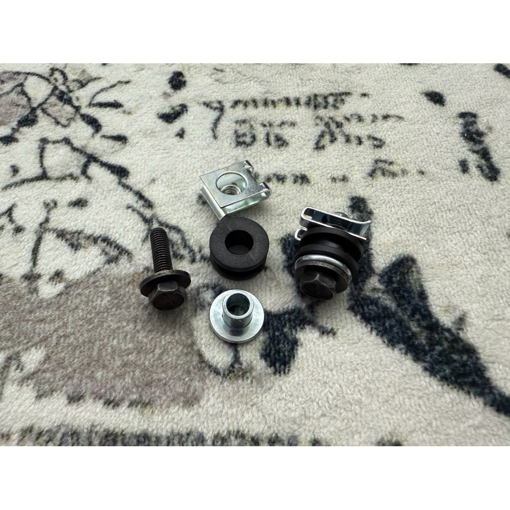 SKRU SCREW BOLT 10 GETAH GROMMET BUSH COLLER CLIP UNTUK BREKET FIRING ...