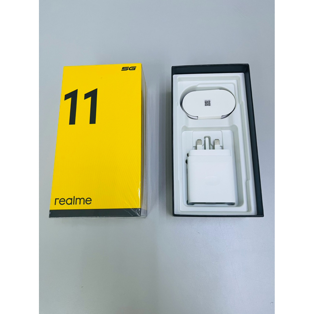 RealMe 11 5G (8+256GB) With Free Gift Box‼️Limited Offer till 31/7/2025 ...