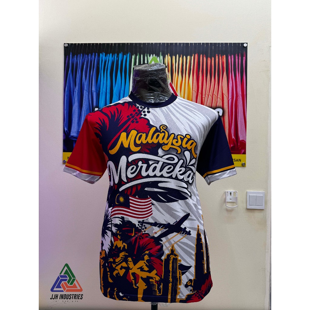 BAJU T-SHIRT MERDEKA KE 68th !!! Patriotic design roundneck 2025 baru ...