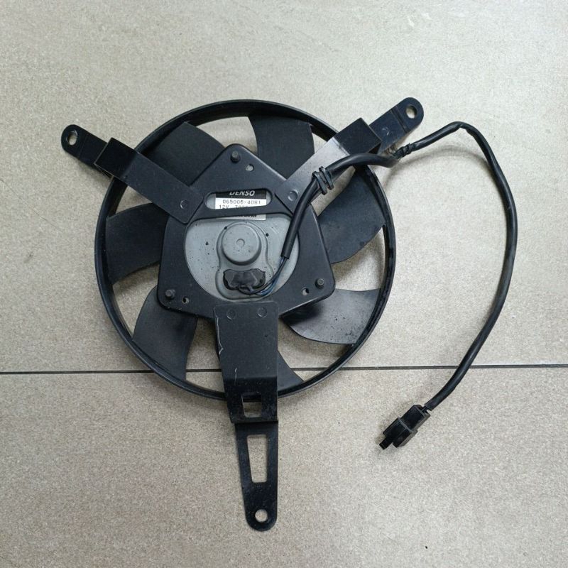 Kawasaki ZX6R & ZX-6R 636 RADIATOR FAN SET original Kawasaki part ...