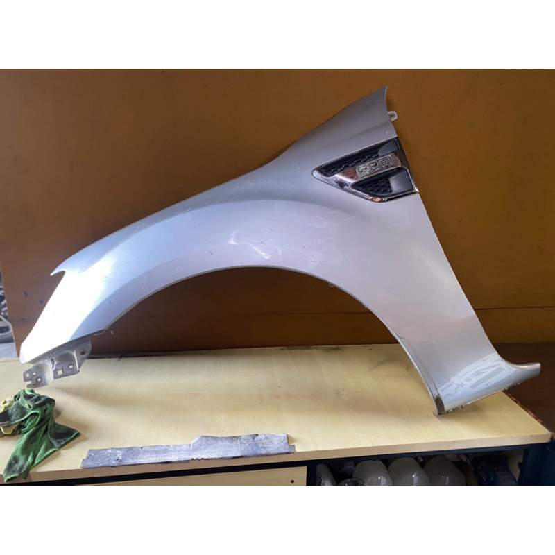 Ford Ranger T6 Front Fender Original (used parts) | Shopee Malaysia