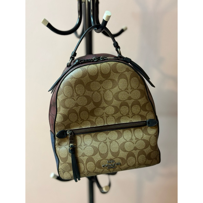 Coach Medium Bagpack | Shopee Malaysia