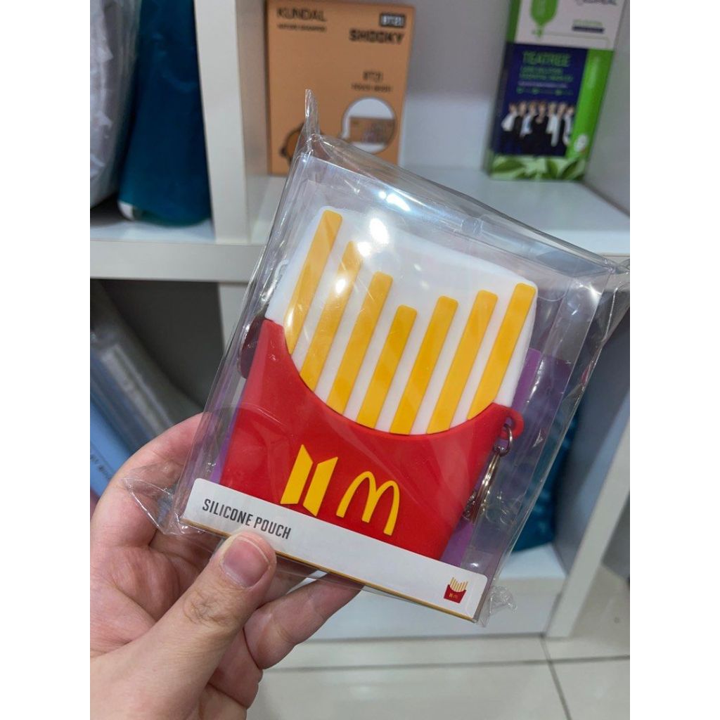 OFFICIAL BTS x MCDONALDS SILICONE POUCH MCD | Shopee Malaysia