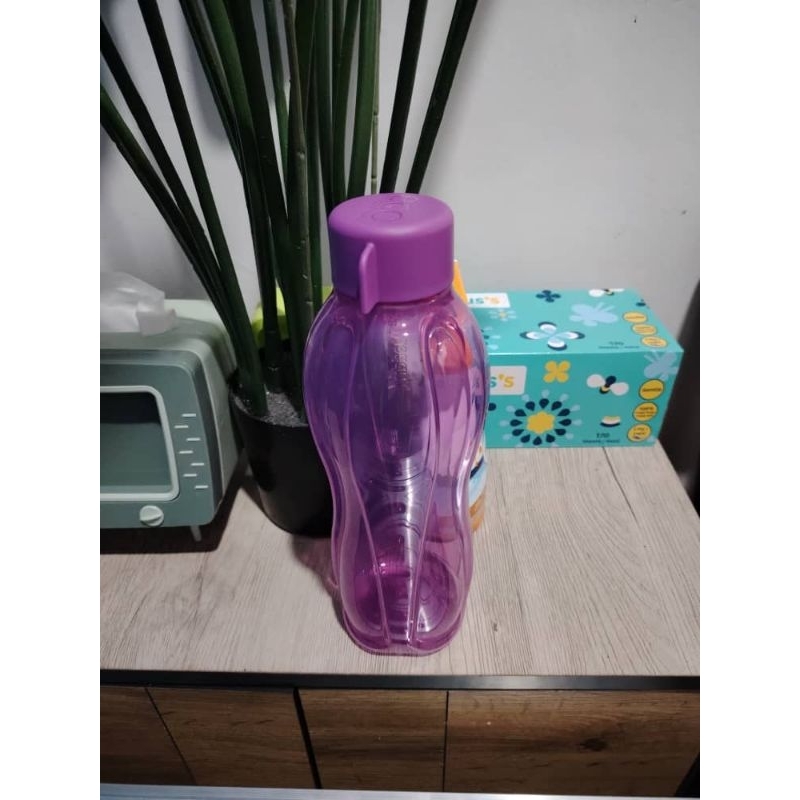 1 biji tupperware bottle 1 liter | Shopee Malaysia
