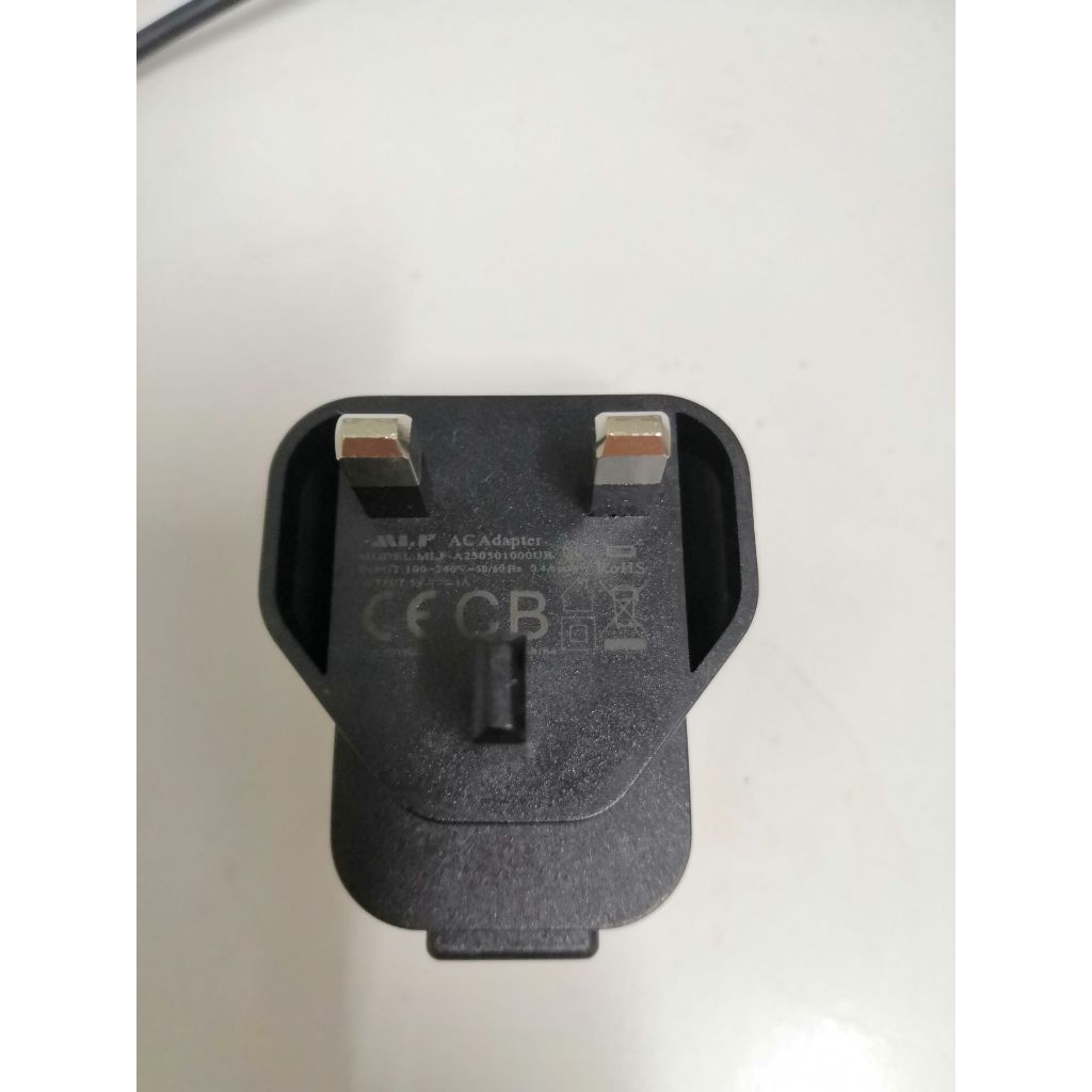 UK plug 3pin 100V-240V AC to USB Port DC Power Supply 5V 1A Adapter ...