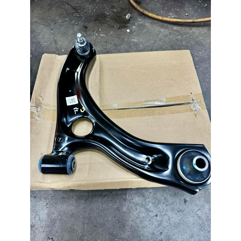 LOWER ARM AXIA BEZZA ORIGINAL PEDODUA 100% 1 PAIR. (SEPASANG) | Shopee ...