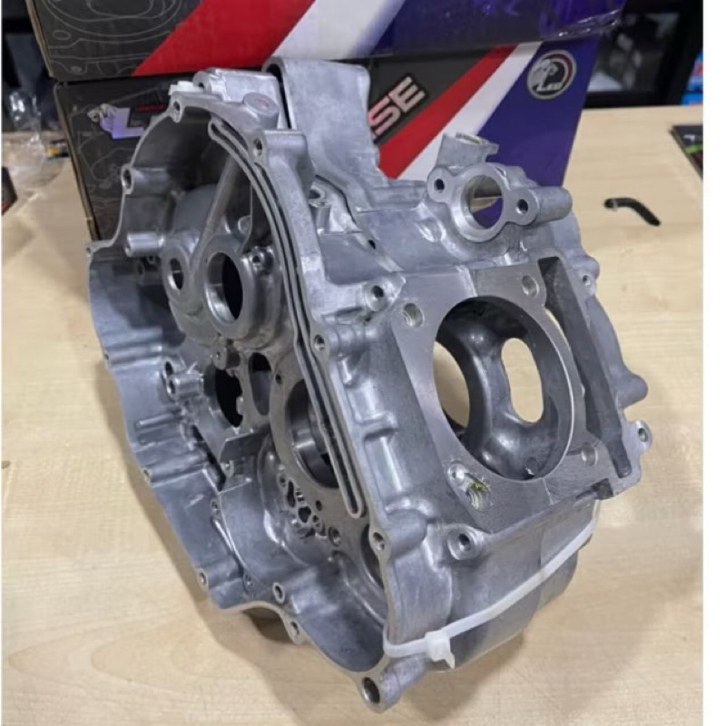 LEO YAMAHA Y15 RACING CRANKCASE WITH OIL JET SYSTEM | Shopee Malaysia