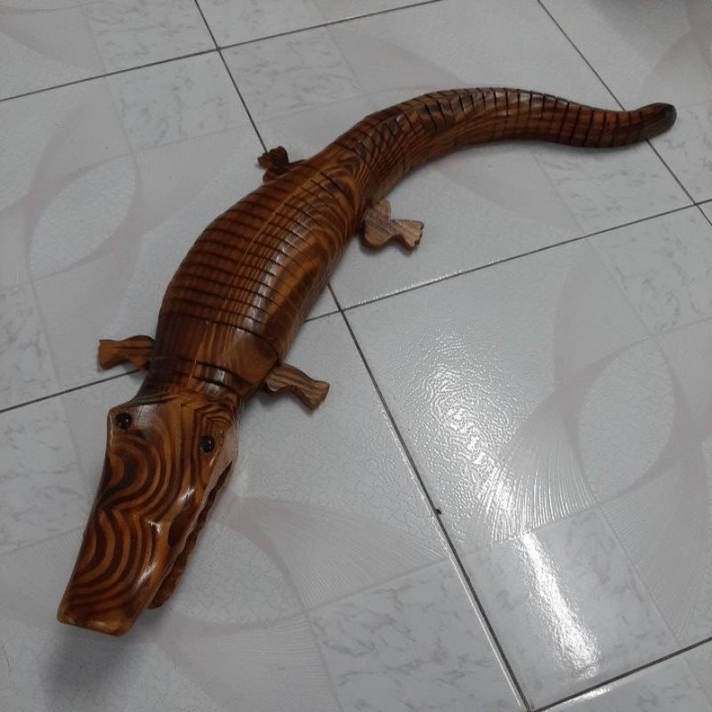 [ Used / Terpakai ] Handmade Wooden Flexible Crocodile Toy / Permainan ...