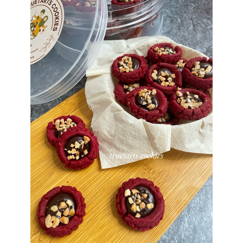 (36pcs) red velvet pod kurang manis kuih raya | Shopee Malaysia