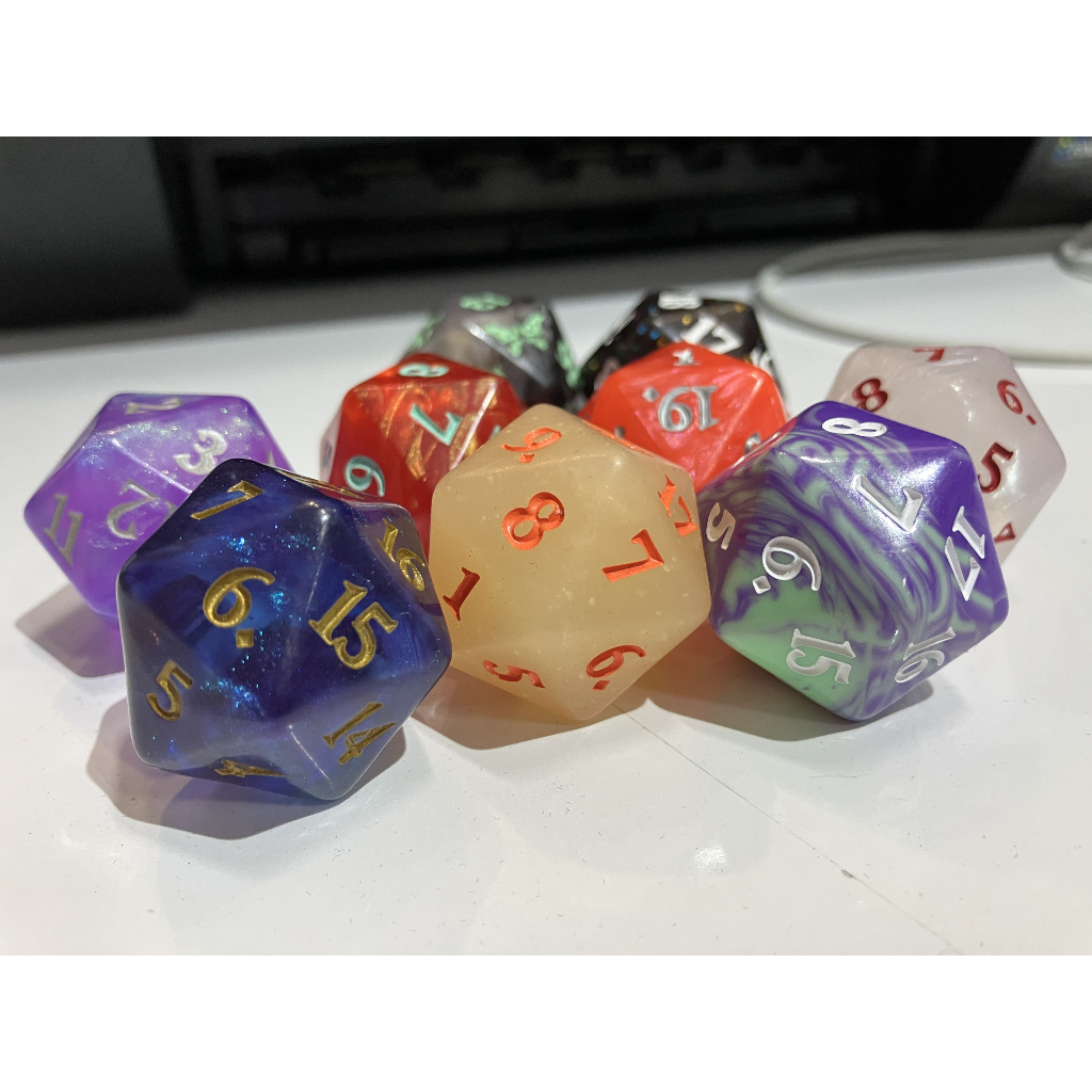 Magic: The Gathering (MTG) oversized spin-down D20 dice (1 pcs ...