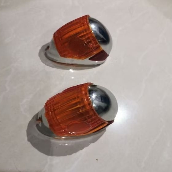 Mercedes Benz W110/Ponton 190DC fender turn signal light | Shopee Malaysia