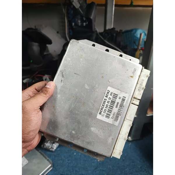 Mercedes Benz W220 Airmatic Pneumatic Suspension Control Module Unit ...