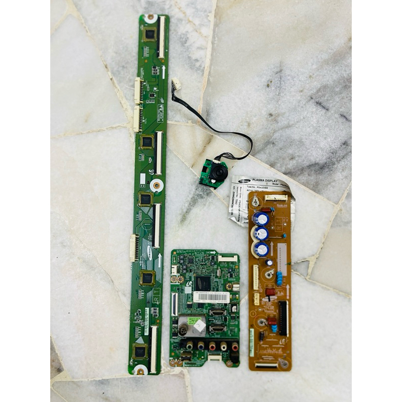 Samsung plasma tv PS43E400U1R, motherboard , X sus, buffer board and ...