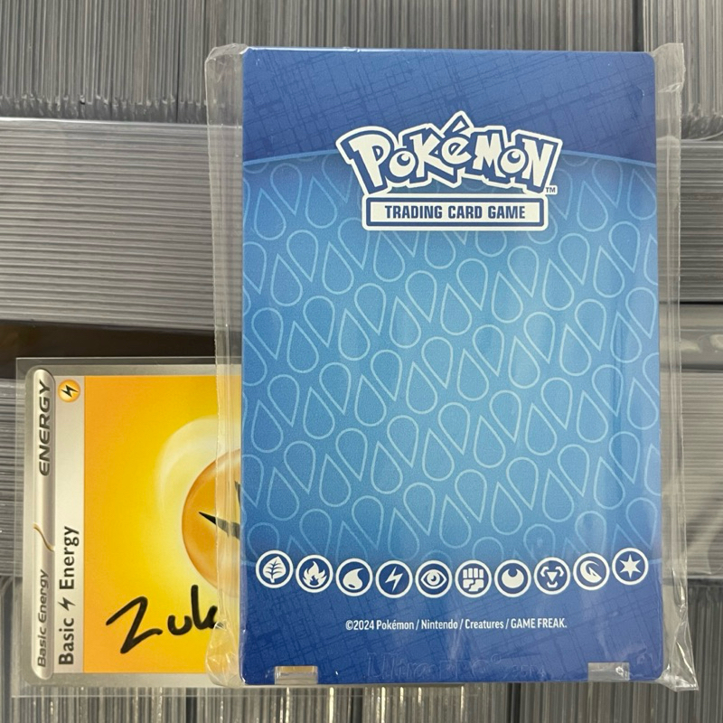 Pokemon TCG Official Magnetic Card Holder | Shopee Malaysia