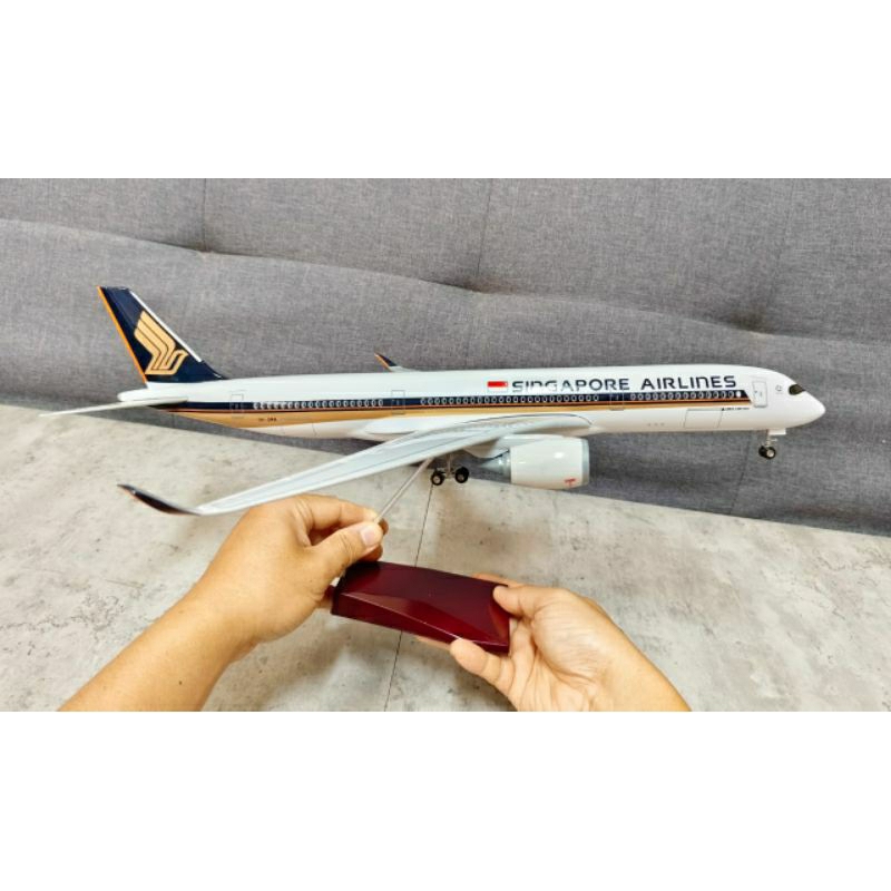 Singapore airlines Airbus A350-900 Aircraft display model 1/144 47cm ...