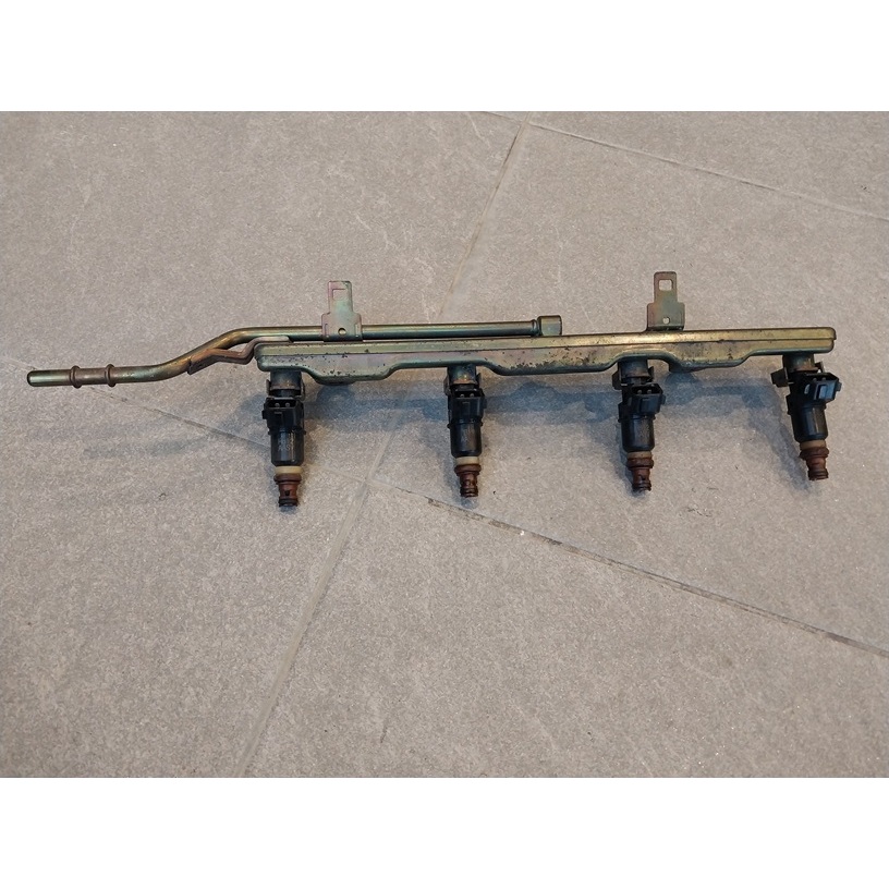 Honda Civic FD2 Type R FD2R K20A fuel rail with injector DC5 EP3 CL7 ...