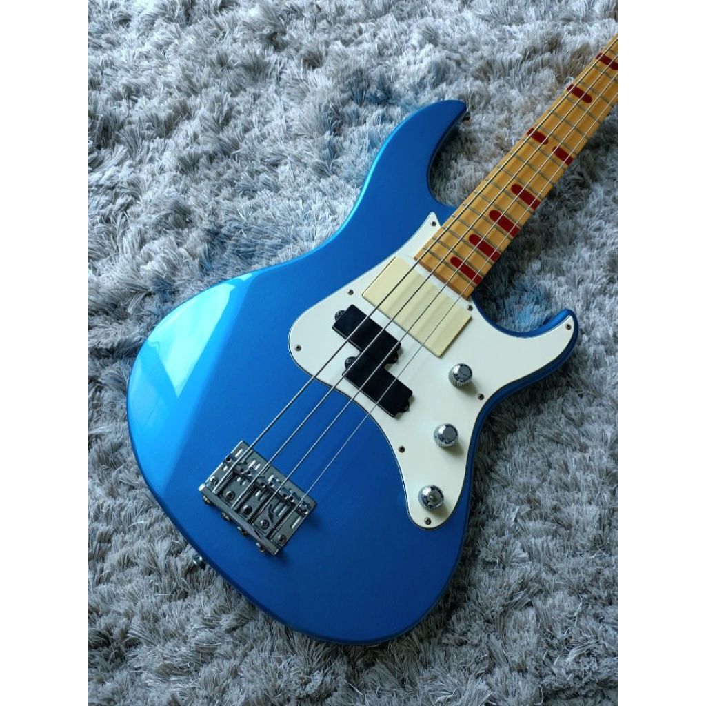 Yamaha Attitude Special Billy Sheehan Signature 'Mr. Big' 4-String Bass ...