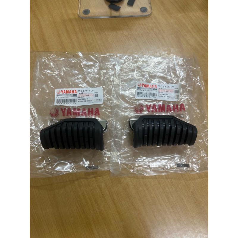 LC135 ES 55C 5S FRONT FOOTREST SET (100% ORIGINAL ) | Shopee Malaysia