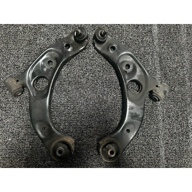 Original Perodua Viva L250 Lower Arm (used) | Shopee Malaysia