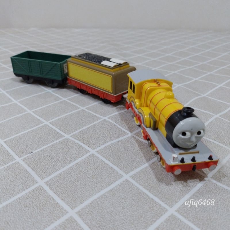 Plarail Thomas and Friends Molly Takara Tomy | Shopee Malaysia