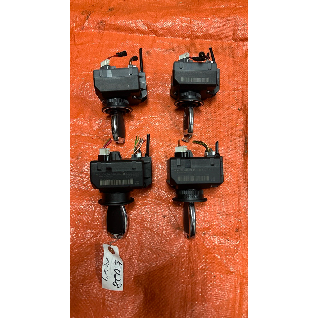 Mercedes W204 key switch EIS with 1 key | Shopee Malaysia