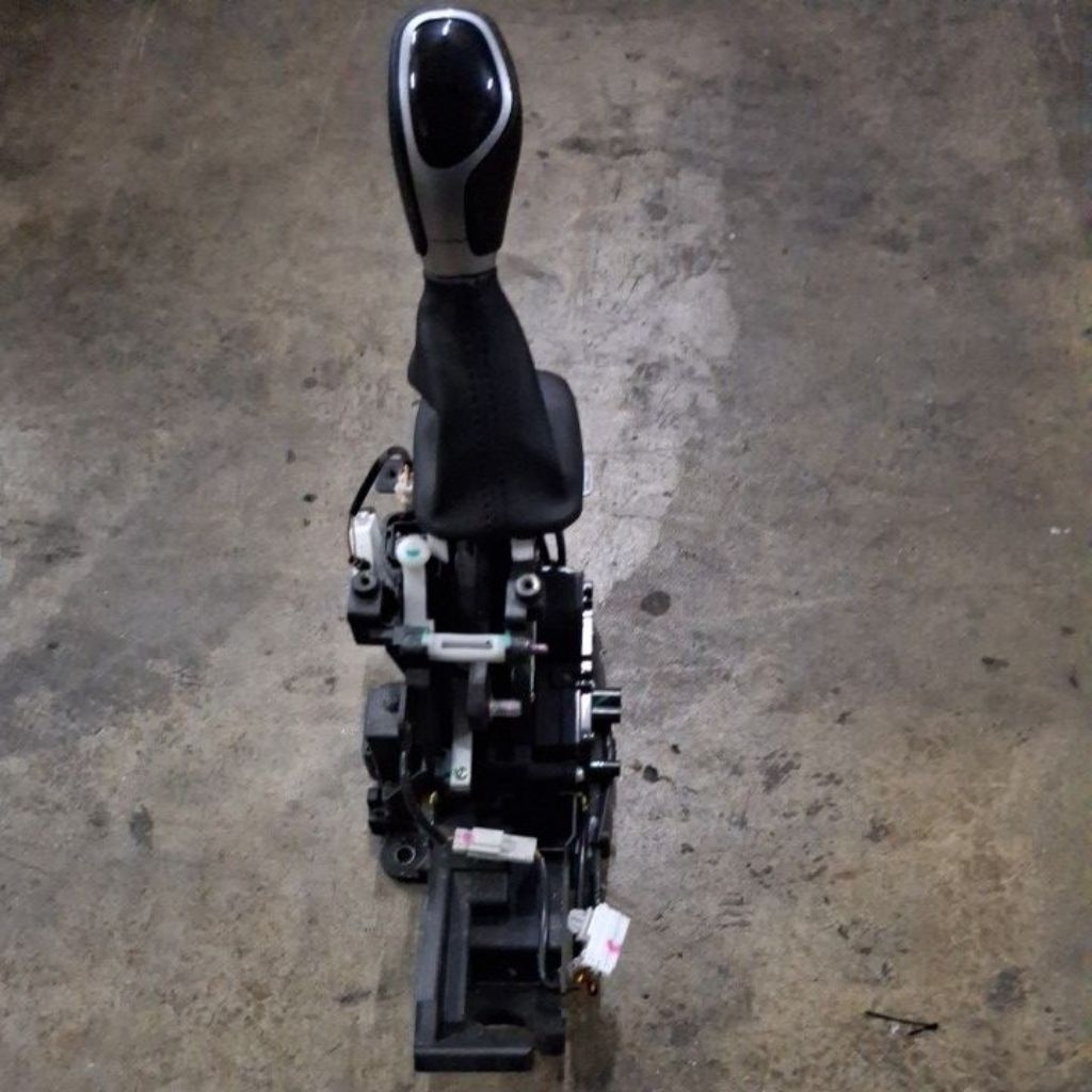 Gear Lever Persona VVT 2022/2025 New model 2nd Original | Shopee Malaysia