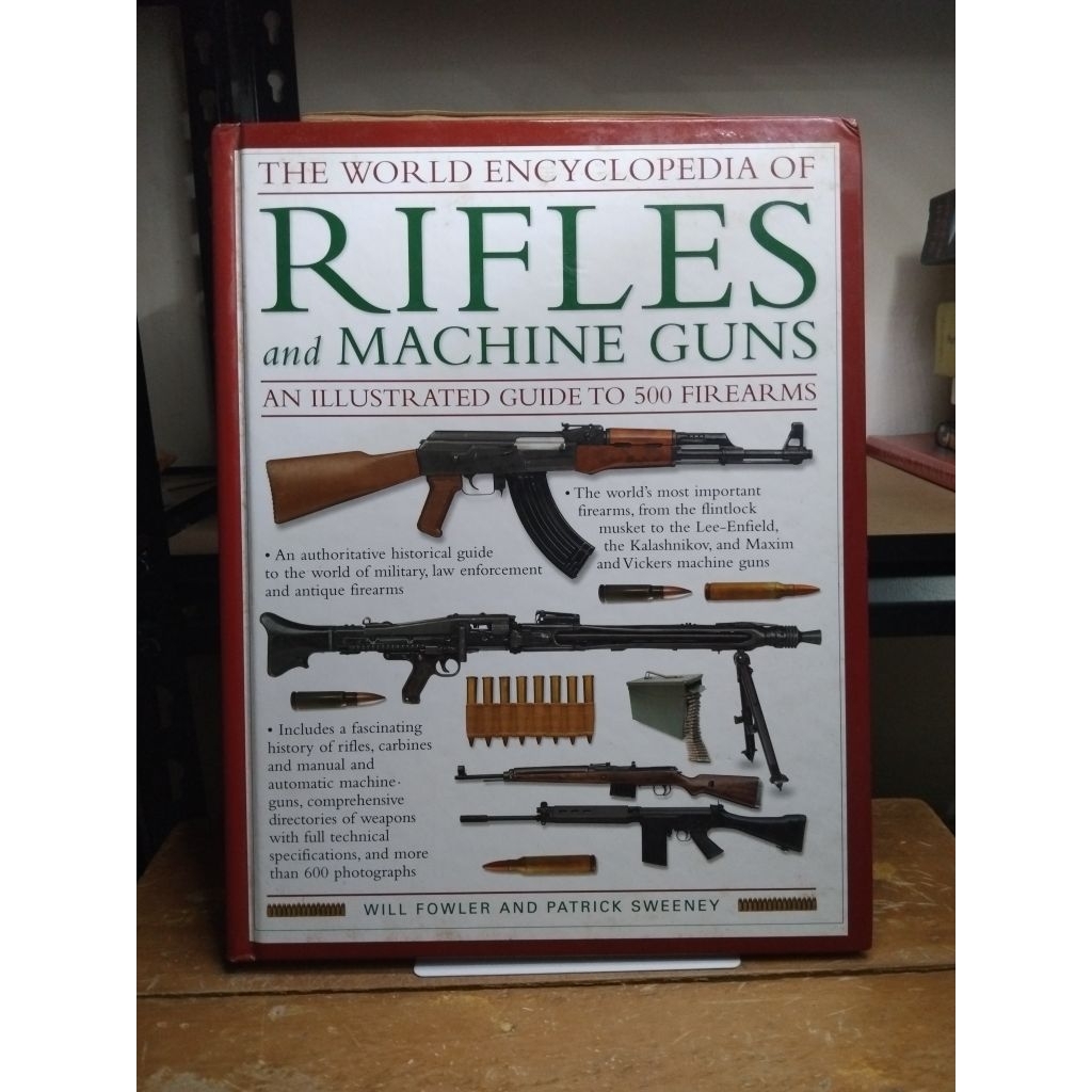 The World Encyclopedia of Rifles And Machine Guns | Shopee Malaysia
