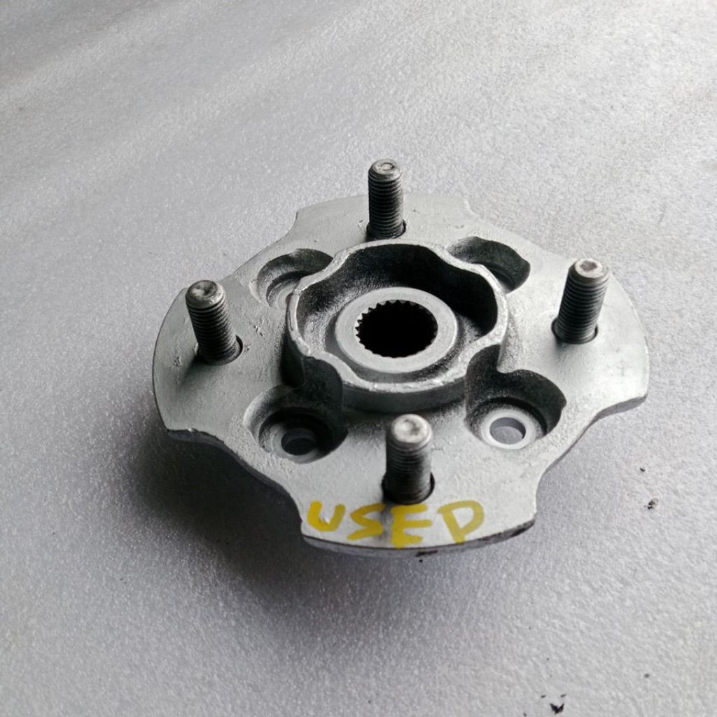 Wheel Hub Kancil 660,850 (front) (knuckle hub) (pcd 110) (standed ...