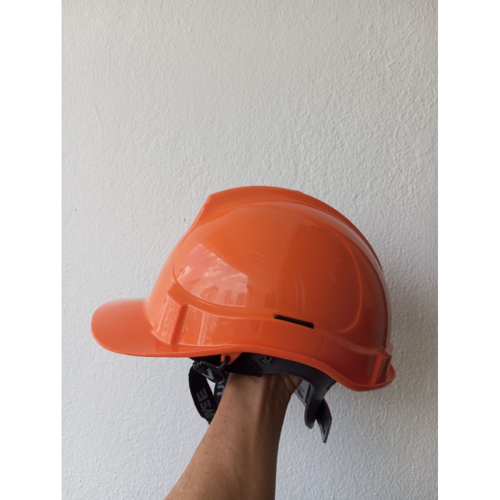 Used UVEE safety helmet industrial grade Sirim approved | Shopee Malaysia