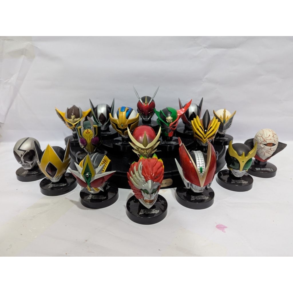 KAMEN RIDER RMC RIDER MASK COLLECTION LINE UP | Shopee Malaysia