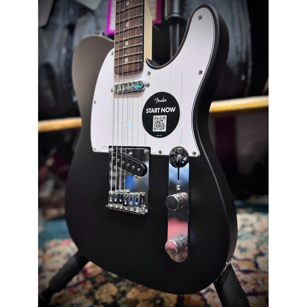 Squier Debut Series Telecaster Electric Guitar, Laurel FB, Black ...