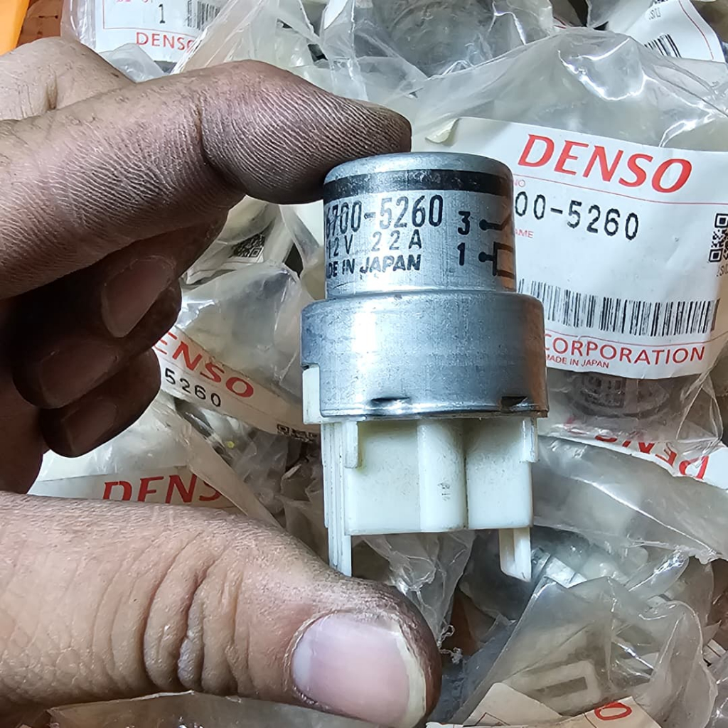 DENSO 056700-5260 12V HONDA / NISSAN / FORD / MAZDA / DAIHATSU LAMP ...