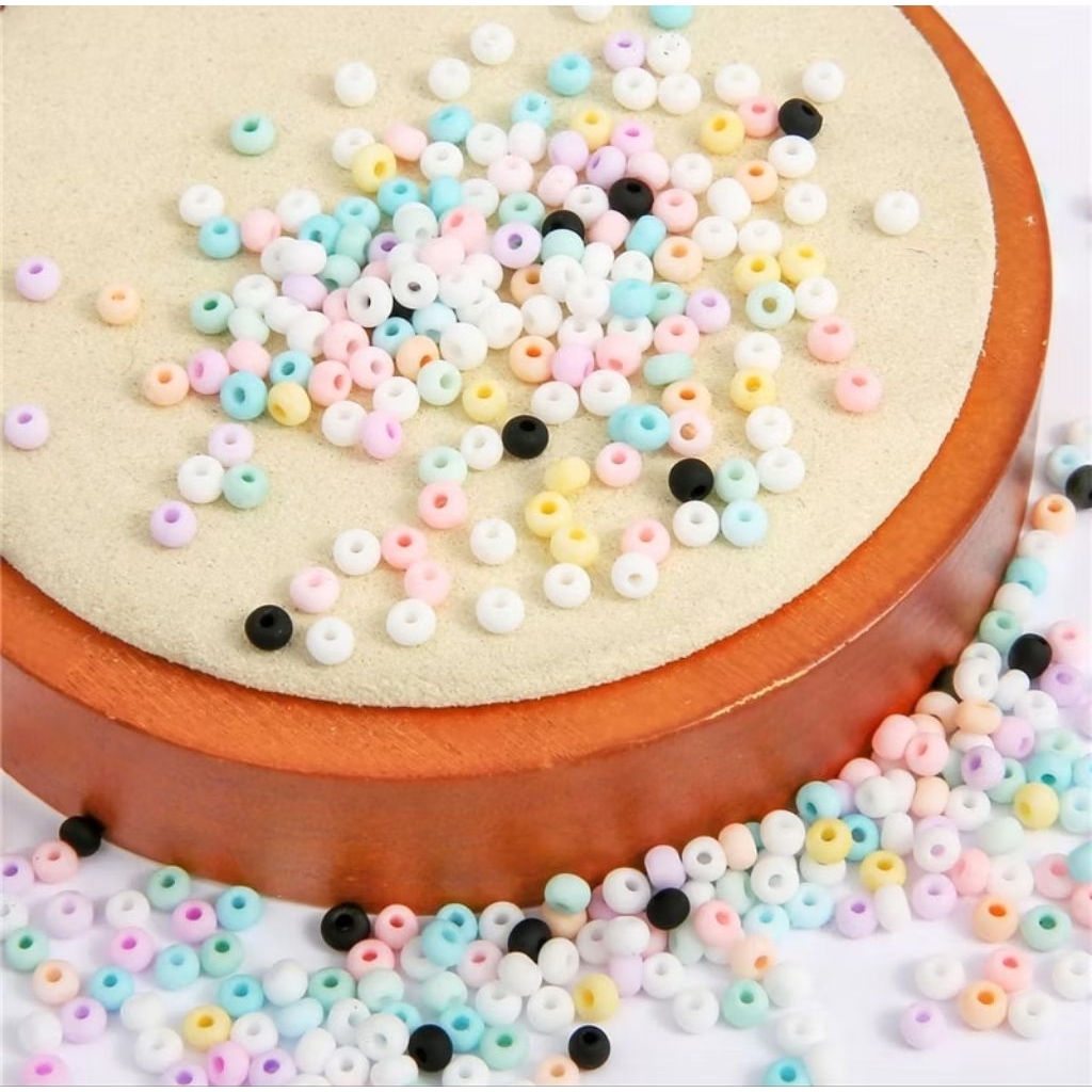 (Ready Stock) 620 pcs 3mm Mix Mixed Color Beads Czech Candy Pastel Seed ...
