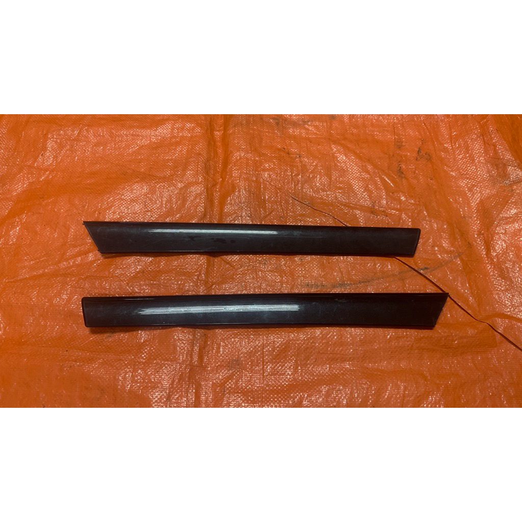 BMW E46 front door panel trim(black color) | Shopee Malaysia