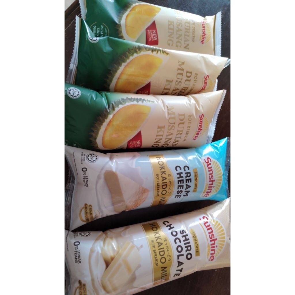 Sunshine Roti Susu Hokkaido Milk Bread 300gm /Assorted Cream Bread 50gm ...