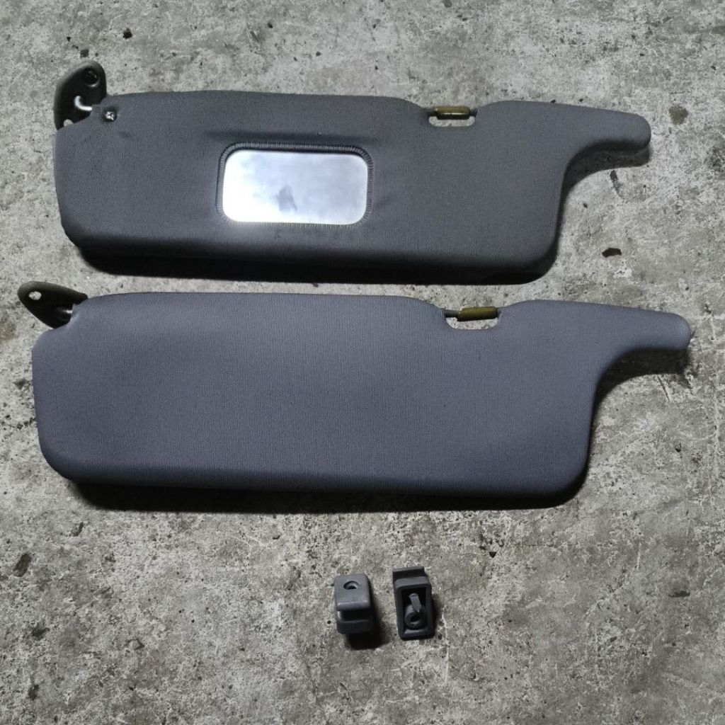 USED ORIGINAL PERODUA KANCIL SUN VISOR CLIP LOCK | Shopee Malaysia