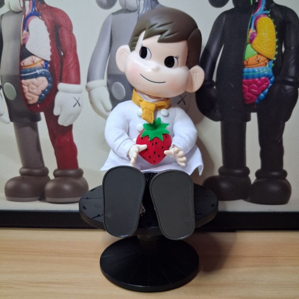 Sitting Chef Poko-Chan Doll Collection | Shopee Malaysia