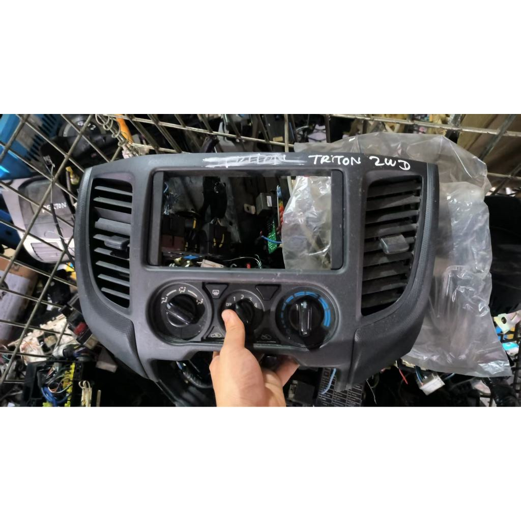 Mitsubishi Triton 2WD Aircond Panel | Shopee Malaysia