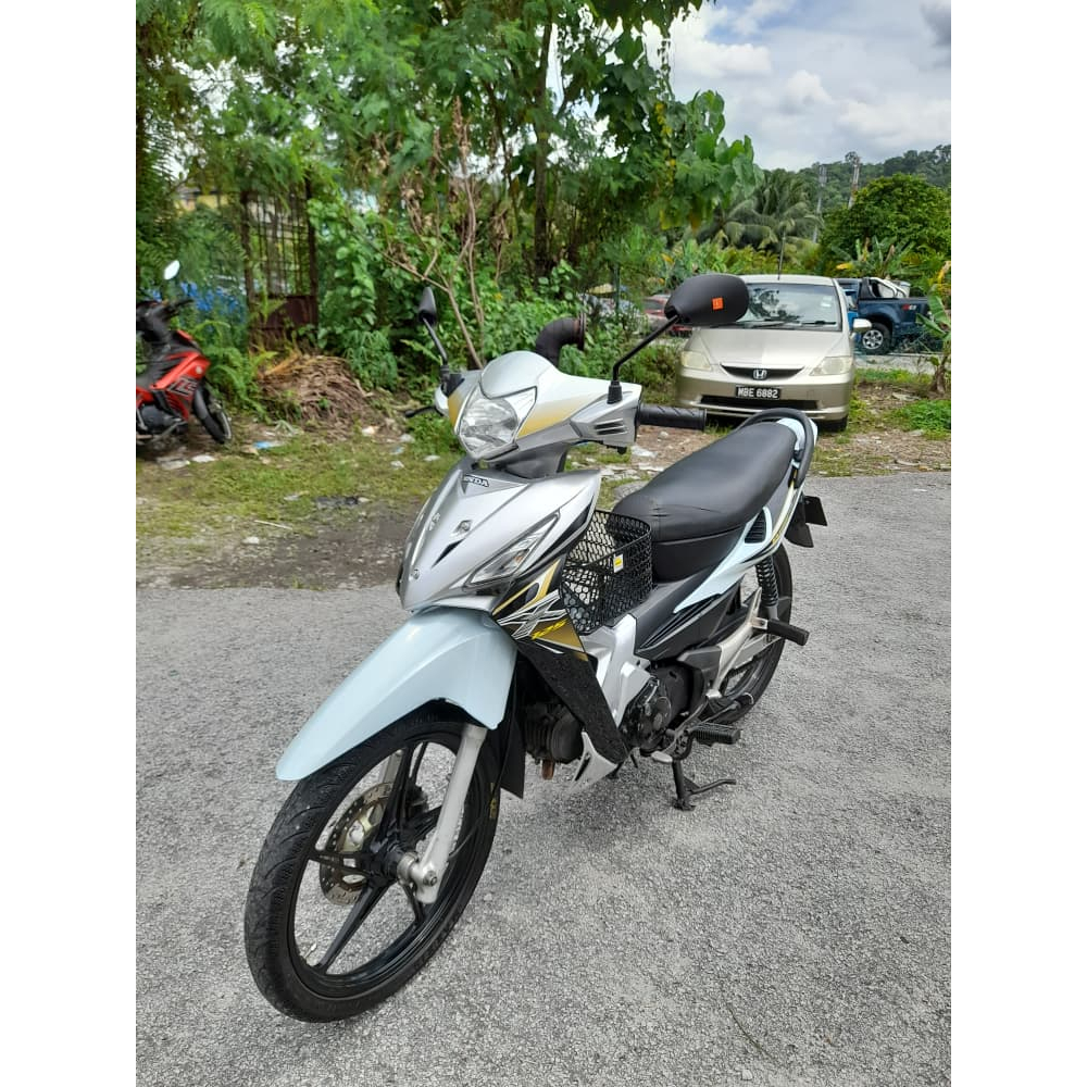 MOTOR SECOND HAND TIP TOP CONDITON HONDA YAMAHA | Shopee Malaysia