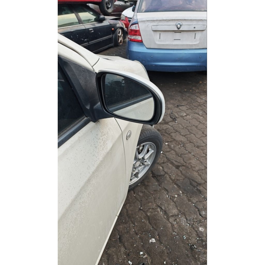 Perodua Axia Side Mirror (Used) | Shopee Malaysia