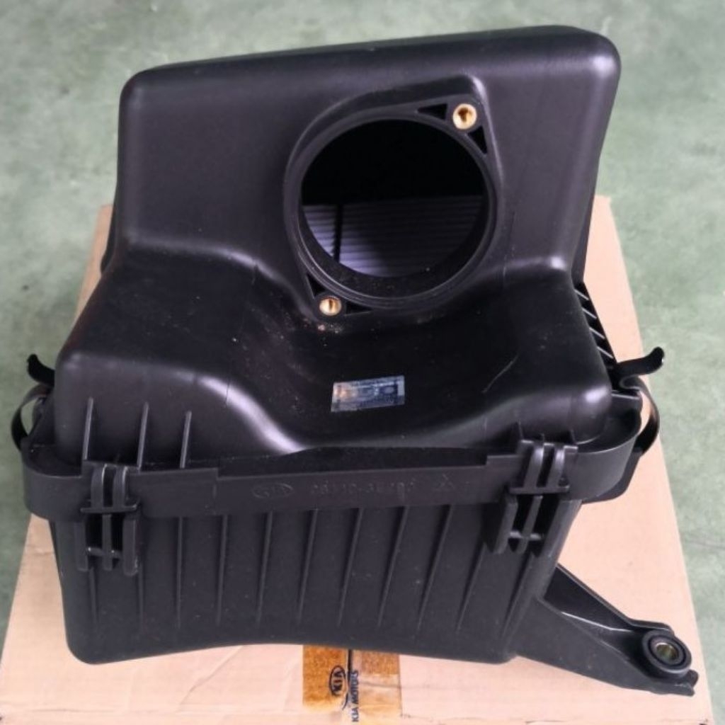 KIA SORENTO 2005 AIR CLEANER HOUSING ASSY 28110-3E200 ORIGINAL(NEW ...