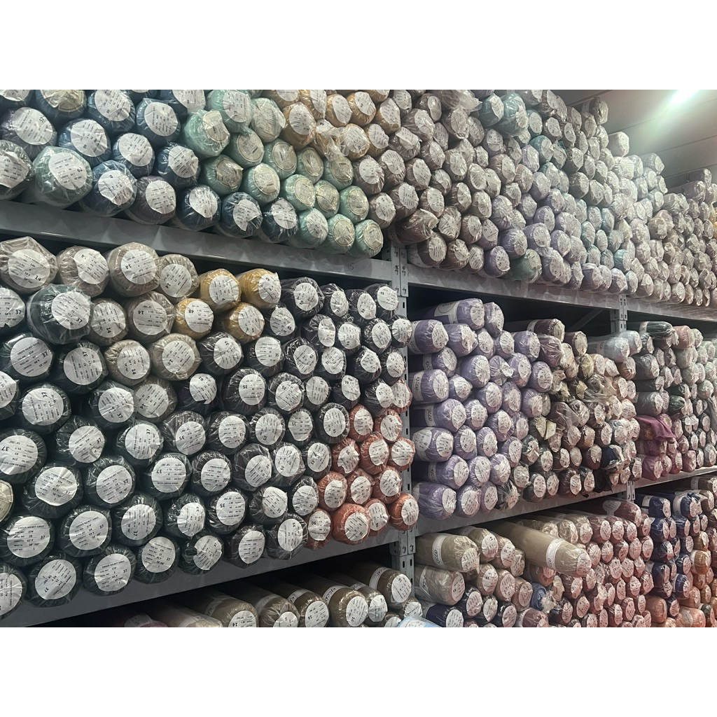 chiffon gorget new fresh lot 40 plus colour ..open meter 1 meter to 55 ...