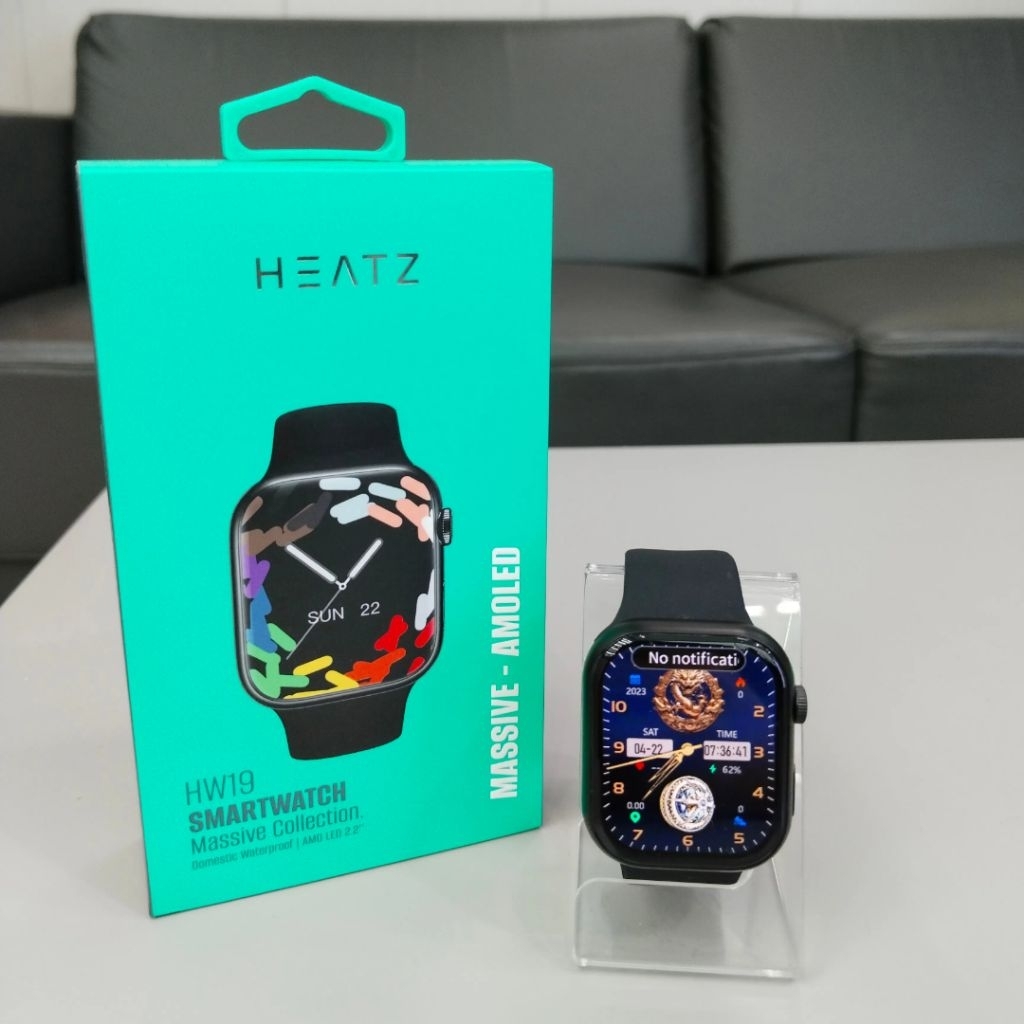 SMARTWATCH WATERPROOF AMOLED MASSIVE DOMESTIC DISPLAY HW19 | Shopee ...